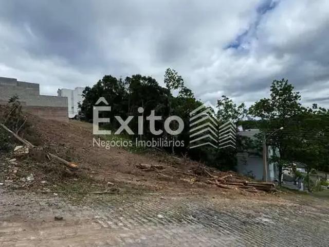 Casa / Sobrado para Venda em Caxias do Sul/RS Colina Sorriso 3 Quartos
