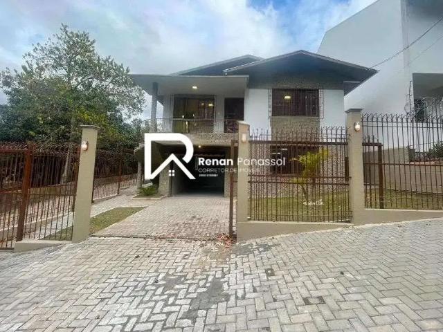 Casa / Sobrado para Venda em Caxias do Sul/RS Colina Sorriso 3 Quartos