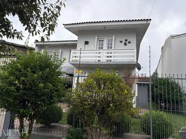 Casa / Sobrado para Venda em Caxias do Sul/RS Colina Sorriso 4 Quartos