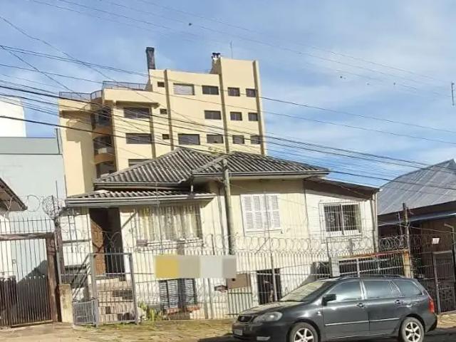 Casa / Sobrado para Venda em Caxias do Sul/RS Centro 2 Quartos
