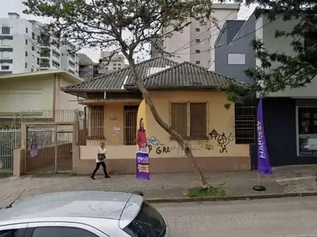 Casa / Sobrado para Venda em Caxias do Sul/RS Centro 3 Quartos