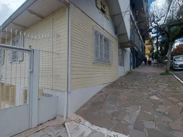 Casa / Sobrado para Venda em Caxias do Sul/RS Centro 5 Quartos