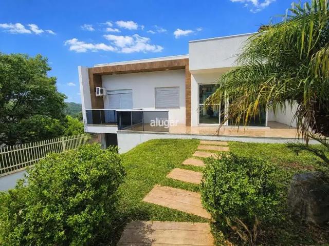 Casa / Sobrado para Venda em Caxias do Sul/RS Charqueadas 3 Quartos