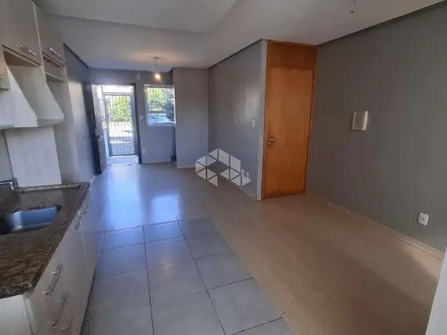 Casa / Sobrado para Venda em Caxias do Sul/RS Charqueadas 2 Quartos