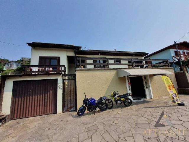 Casa / Sobrado para Venda em Caxias do Sul/RS Charqueadas 4 Quartos