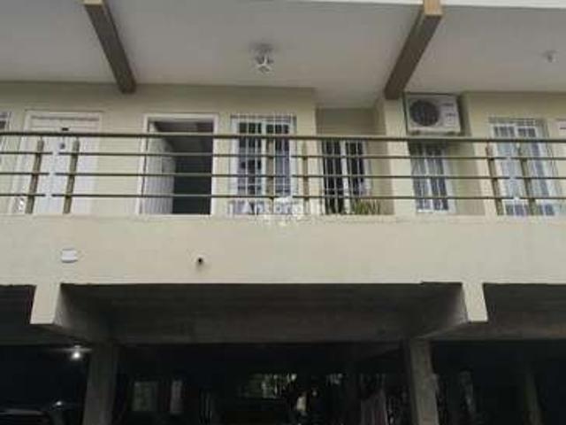 Casa / Sobrado para Venda em Caxias do Sul/RS Cidade Nova 2 Quartos