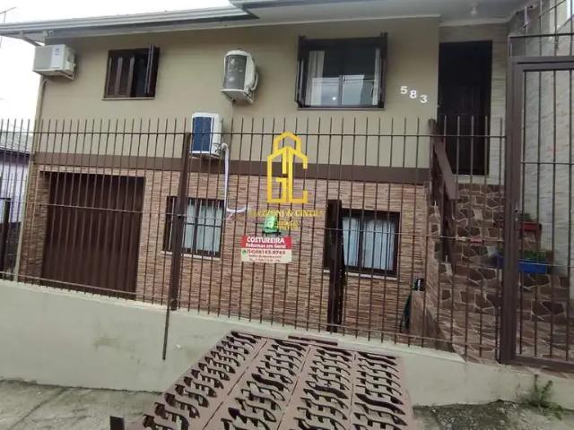 Casa / Sobrado para Venda em Caxias do Sul/RS Cidade Nova 4 Quartos