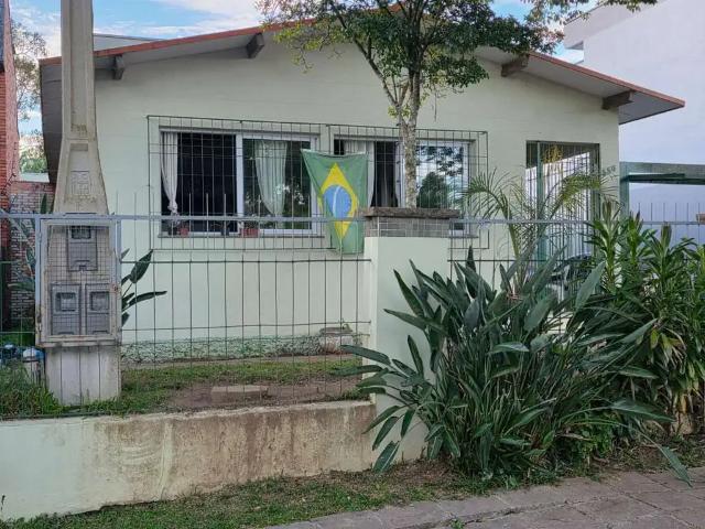 Casa / Sobrado para Venda em Caxias do Sul/RS Cinqüentenário 3 Quartos