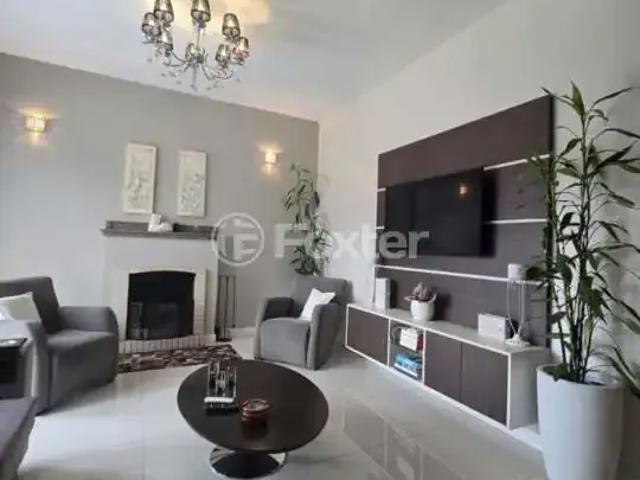 Casa / Sobrado para Venda em Caxias do Sul/RS Cinqüentenário 5 Quartos