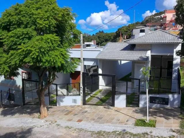 Casa / Sobrado para Venda em Caxias do Sul/RS Cruzeiro 3 Quartos