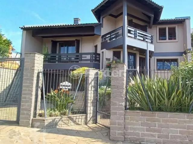 Casa / Sobrado para Venda em Caxias do Sul/RS Cruzeiro 3 Quartos