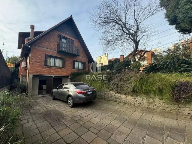 Casa / Sobrado para Venda em Caxias do Sul/RS Cristo Redentor 3 Quartos