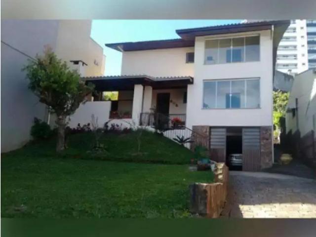 Casa / Sobrado para Venda em Caxias do Sul/RS Cristo Redentor 4 Quartos