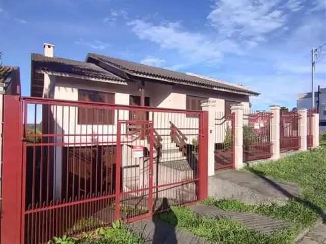 Casa / Sobrado para Venda em Caxias do Sul/RS Ana Rech 3 Quartos