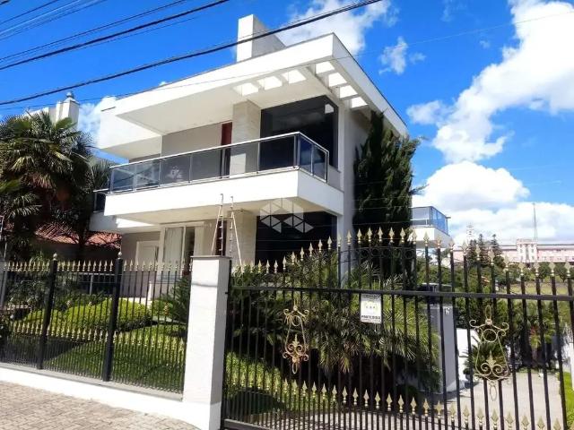 Casa / Sobrado para Venda em Caxias do Sul/RS Ana Rech 4 Quartos