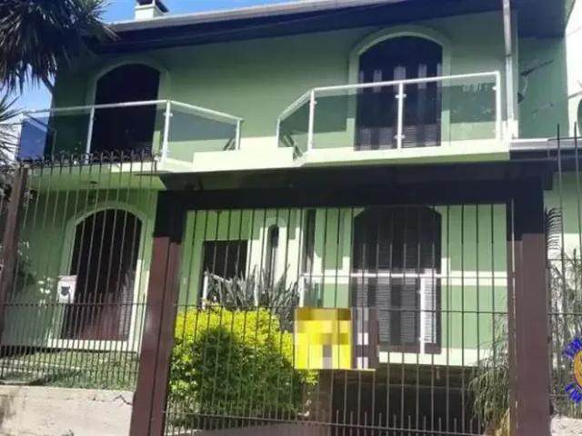 Casa / Sobrado para Venda em Caxias do Sul/RS Arco Baleno 6 Quartos