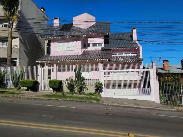 Casa / Sobrado para Venda em Caxias do Sul/RS Bela Vista 4 Quartos