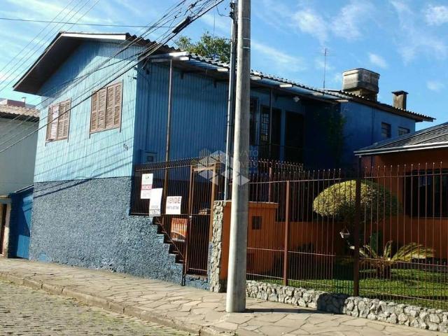 Casa / Sobrado para Venda em Caxias do Sul/RS Bela Vista 4 Quartos