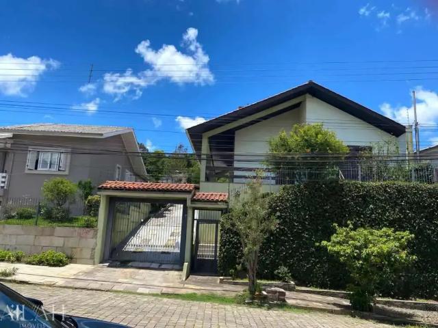 Casa / Sobrado para Venda em Caxias do Sul/RS Bela Vista 4 Quartos