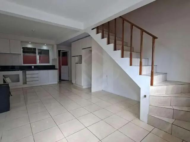 Casa / Sobrado para Venda em Caxias do Sul/RS Bela Vista 2 Quartos