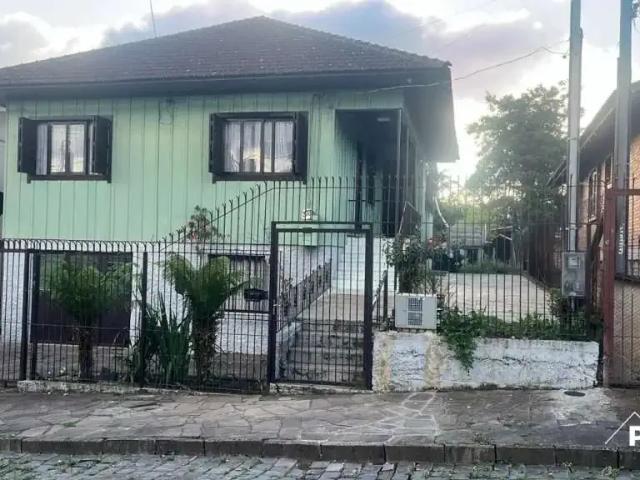 Casa / Sobrado para Venda em Caxias do Sul/RS Bela Vista 3 Quartos