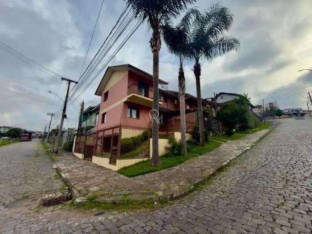 Casa / Sobrado para Venda em Caxias do Sul/RS Bela Vista 3 Quartos