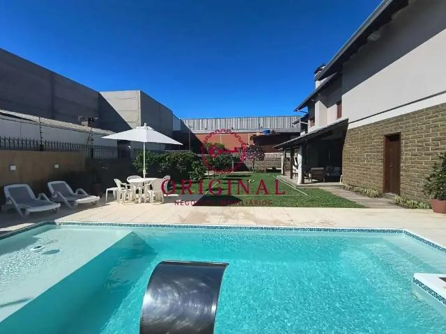 Casa / Sobrado para Venda em Caxias do Sul/RS Bela Vista 3 Quartos