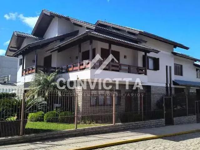 Casa / Sobrado para Venda em Caxias do Sul/RS Bela Vista 3 Quartos