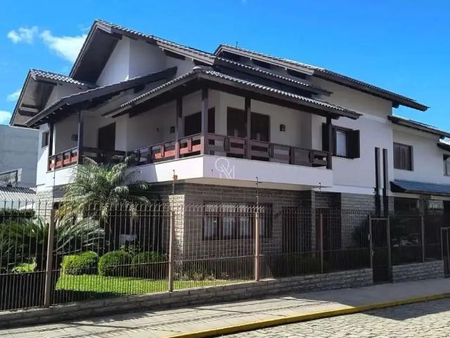 Casa / Sobrado para Venda em Caxias do Sul/RS Bela Vista 3 Quartos