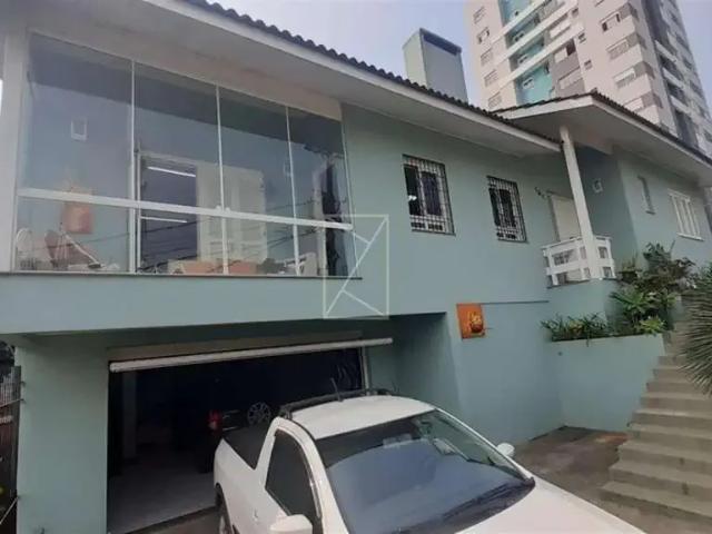 Casa / Sobrado para Venda em Caxias do Sul/RS Bela Vista 3 Quartos