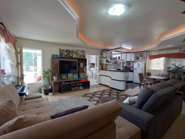 Casa / Sobrado para Venda em Caxias do Sul/RS Bela Vista 3 Quartos