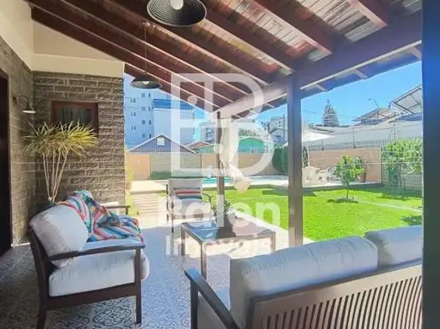 Casa / Sobrado para Venda em Caxias do Sul/RS Bela Vista 3 Quartos