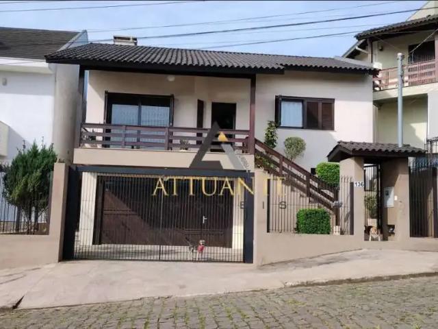 Casa / Sobrado para Venda em Caxias do Sul/RS Bela Vista 3 Quartos