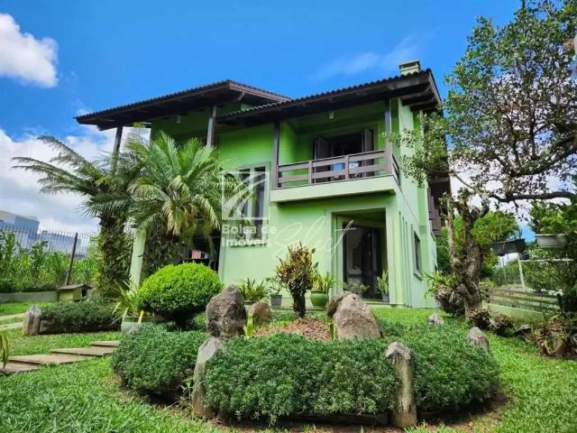Casa / Sobrado para Venda em Caxias do Sul/RS Bela Vista 3 Quartos