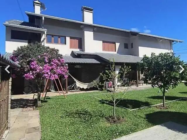 Casa / Sobrado para Venda em Caxias do Sul/RS Bela Vista 3 Quartos