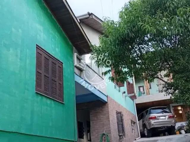 Casa / Sobrado para Venda em Caxias do Sul/RS De Lazzer 2 Quartos