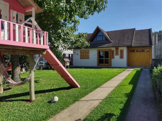 Casa / Sobrado para Venda em Caxias do Sul/RS Desvio Rizzo 2 Quartos