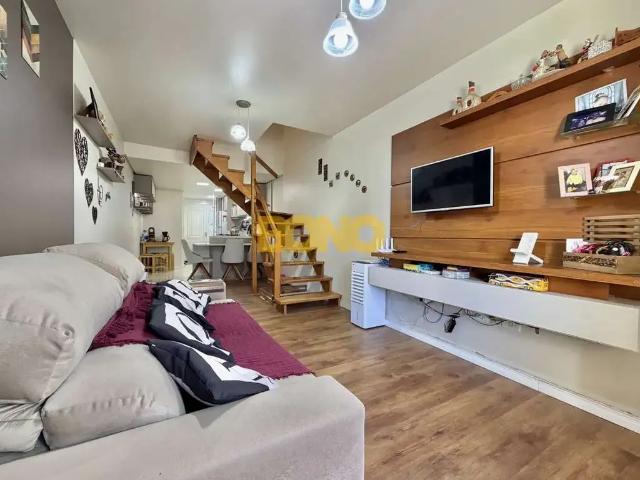 Casa / Sobrado para Venda em Caxias do Sul/RS Desvio Rizzo 2 Quartos