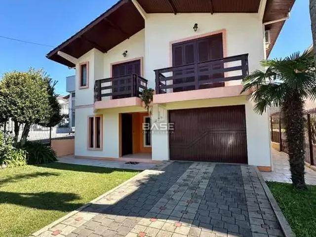 Casa / Sobrado para Venda em Caxias do Sul/RS Desvio Rizzo 3 Quartos