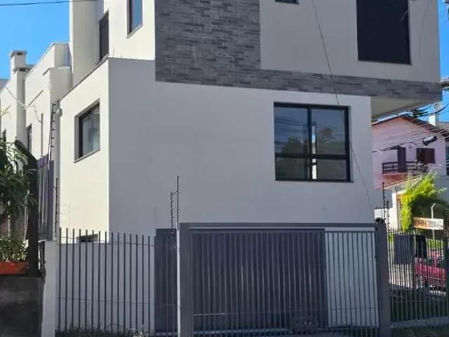 Casa / Sobrado para Venda em Caxias do Sul/RS Desvio Rizzo 3 Quartos