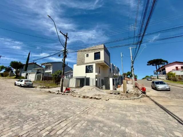 Casa / Sobrado para Venda em Caxias do Sul/RS Desvio Rizzo 3 Quartos