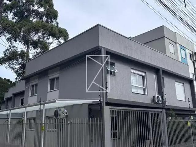Casa / Sobrado para Venda em Caxias do Sul/RS Desvio Rizzo 3 Quartos