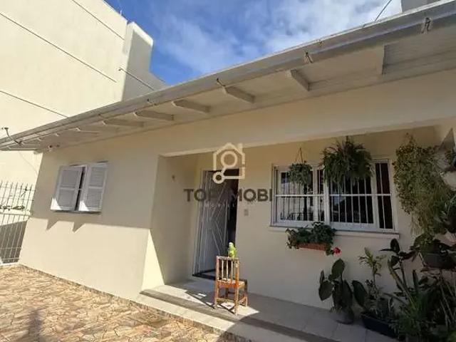 Casa / Sobrado para Venda em Caxias do Sul/RS Desvio Rizzo 3 Quartos