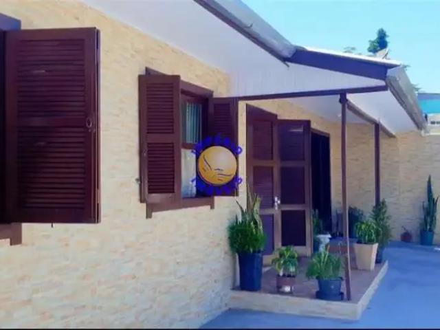 Casa / Sobrado para Venda em Caxias do Sul/RS Desvio Rizzo 3 Quartos