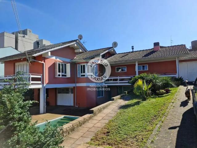 Casa / Sobrado para Venda em Caxias do Sul/RS Desvio Rizzo 4 Quartos