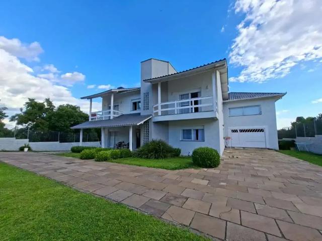 Casa / Sobrado para Venda em Caxias do Sul/RS Desvio Rizzo 5 Quartos