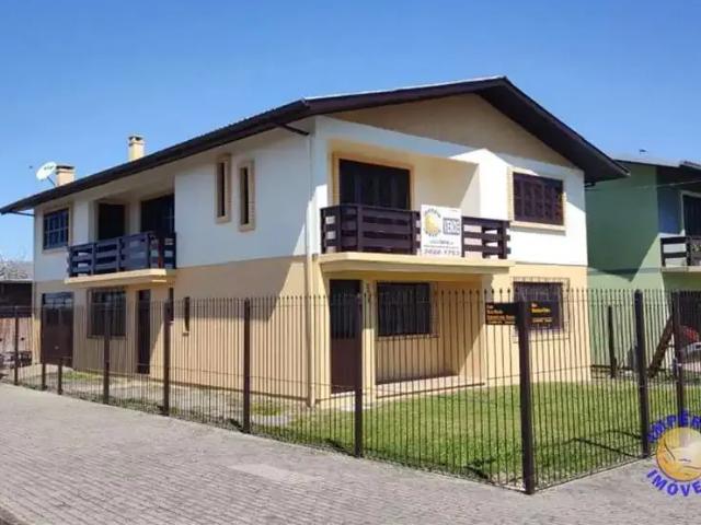 Casa / Sobrado para Venda em Caxias do Sul/RS Diamantino 7 Quartos