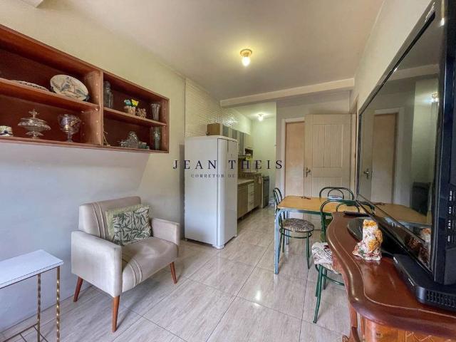 Casa / Sobrado para Venda em Caxias do Sul/RS Esplanada 2 Quartos