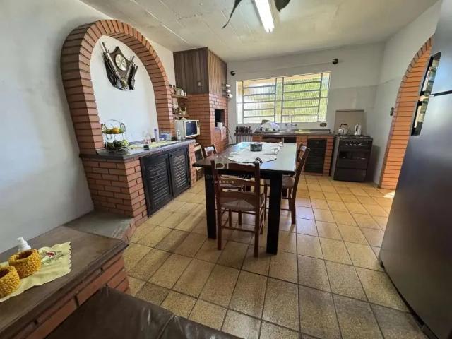 Casa / Sobrado para Venda em Caxias do Sul/RS Esplanada 3 Quartos