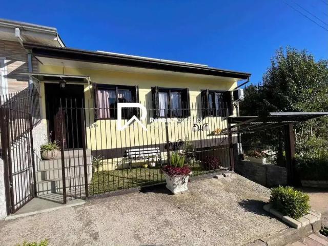 Casa / Sobrado para Venda em Caxias do Sul/RS Forqueta 3 Quartos